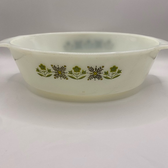 Anchor Hocking | Kitchen | Vintage Anchor Hocking Fire King Dish | Poshmark